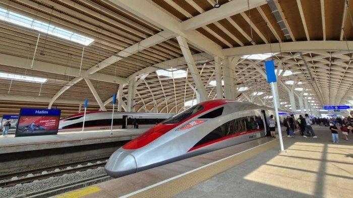 Stafsus Erick Thohir Bantah Kereta Cepat Whoosh Jadi Penyebab WIKA Rugi, di Mana-mana Investasi ...