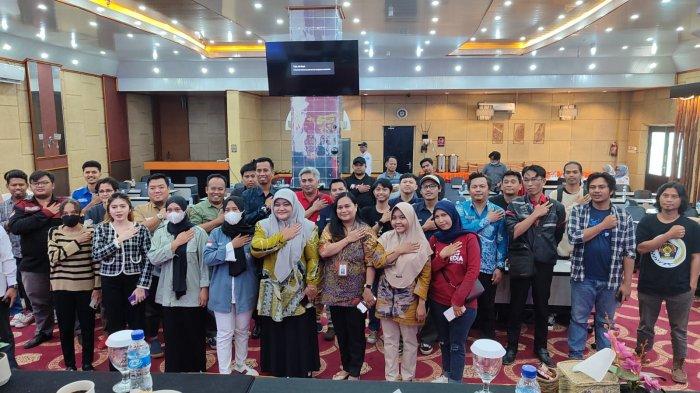 KPU Kutim Minta Masyarakat Harus Jadi Pemilih Cerdas di Pilkada Serentak 2024 - Tribunkaltim.co