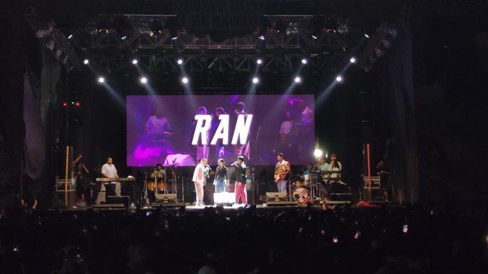 Pertama Kali ke Sangatta, Grup Musik RAN Sukses Hibur Masyarakat Kutai ...