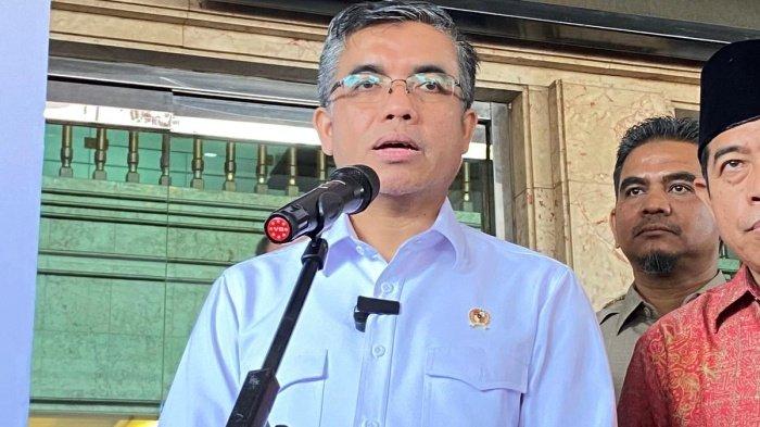 Menaker sebut UMP 2025 Sudah Dibahas dengan Prabowo, Lengkap Daftar UMR ...