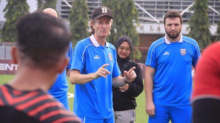 Pelatih Borneo FC Direkomendasikan Latih Timnas Indonesia Gantikan Shin ...