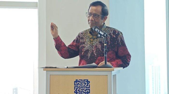 Soal Dugaan Ijazah Palsu Jokowi, Kader PSI Tantang Mahfud MD Ambil Jalur Hukum - Halaman all ...