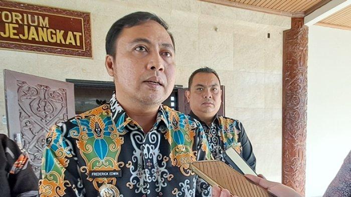 Bupati Kubar Frederick Edwin Optimis Pembangunan Jembatan ATJ di Melak Ilir Bisa Dilanjutkan ...