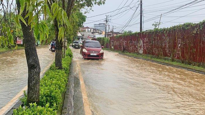 15 Titik Banjir di Balikpapan Kaltim, Hujan Deras Lumpuhkan Akses Jalan dan Permukiman ...