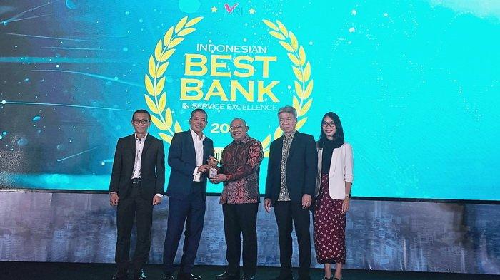 Kepuasaan Nasabah Bankaltimtara Dibuktikan dengan Penghargaan Golden ...