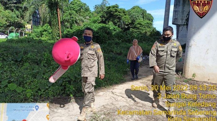 Tak Kapok, 3 Pengemis Berkostum Badut Kembali Beraksi, Kostum Terpaksa Disita Satpol PP ...