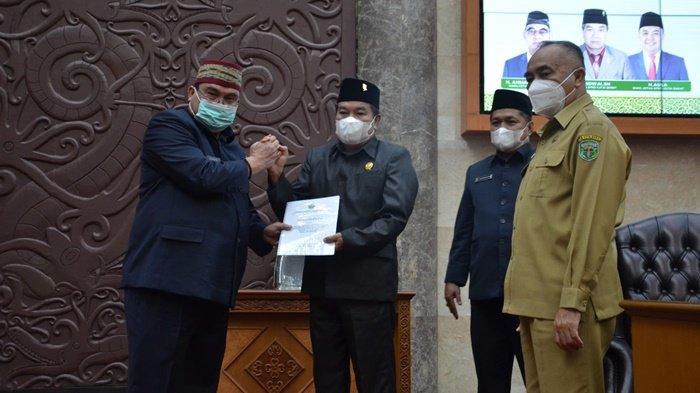 Bupati Kubar Sampaikan Rancangan KUA dan PPAS RAPBD 2023 - Tribunkaltim.co