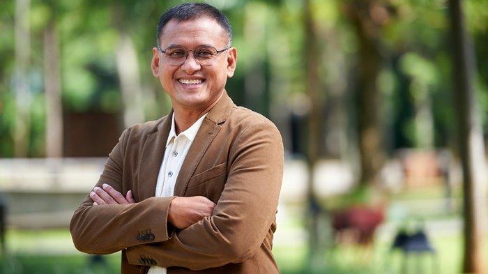 Inovatif Hadapi Tantangan, Dirut Pupuk Kaltim Raih Penghargaan Tokoh ...