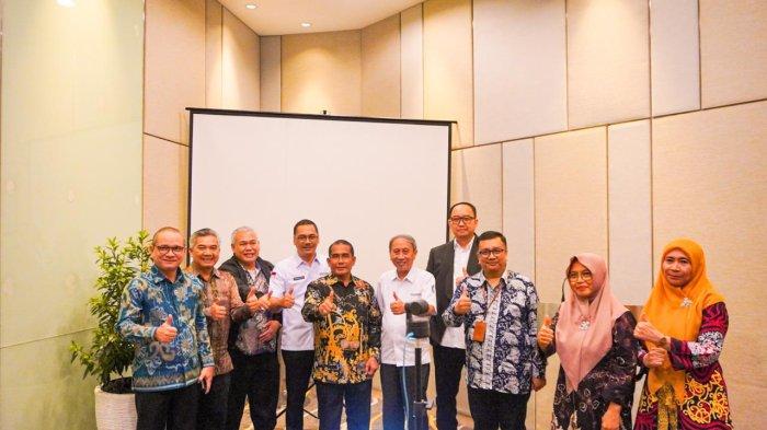 Masuk Tiga Besar Se-Indonesia, Sekda Balikpapan Ikuti Penilaian ADLG ...