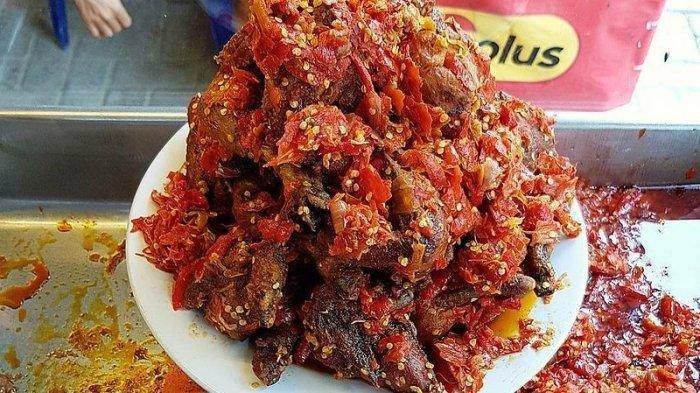 5 Tempat Makan Siang Enak di Jakarta, Nikmatnya Dendeng Sapi Balado di ...