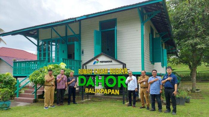 Sekretaris Dirjen Kebudayaan Kemendikbudristek RI Apresiasi Rumah Dahor Jadi Cagar Budaya ...