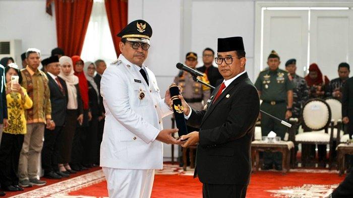 Lantik Pj Bupati PPU, Akmal Malik Ingatkan Prioritas IKN - Tribunkaltim.co