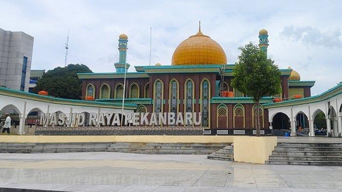 Masjid Raya Pekanbaru Terdapat Sumur Tua yang Diyakini bisa Sembuhkan ...