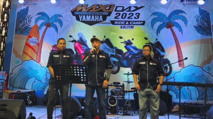 Full Senyum, Maxi Day 2023 di Pantai Panrita Lopi Muara Badak, Kutai ...