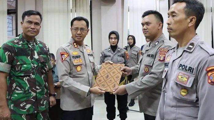 Polres Bontang Luncurkan Program Polisi RW dan Terjunkan 52 Personil ...