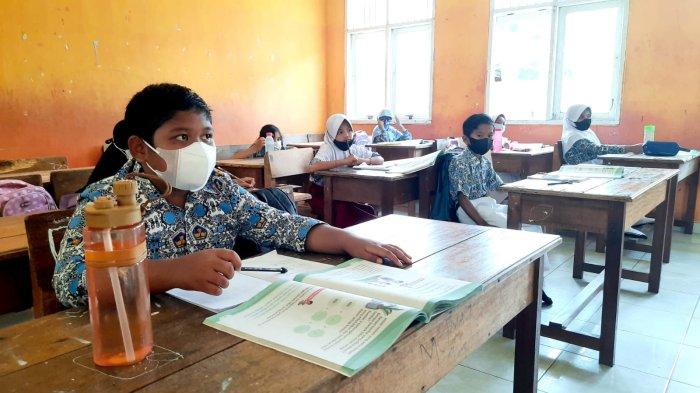 Disdikbud Paser Target Pembagian Seragam Gratis Bagi Pelajar TK Hingga ...