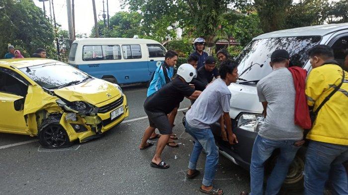 Kurang Konsentrasi saat Kemudikan Mobil, Remaja 19 Tahun di Balikpapan ... Kurang Konsentrasi saat Kemudikan Mobil, Remaja 19 Tahun di Balikpapan ...