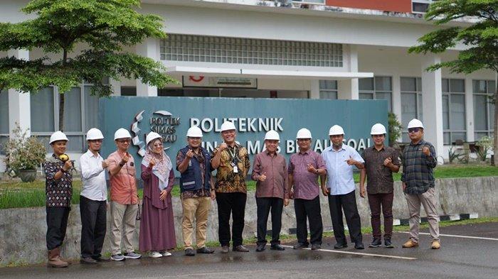 Wabup Kutai Barat Bersama Disnakertrans Berau Kunjungi Politeknik Sinar Mas Berau Coal ...