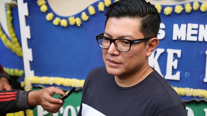 Ini Pria Ganteng yang Jadi Moderator Debat Terakhir Pilkada DKI, Alfito ...