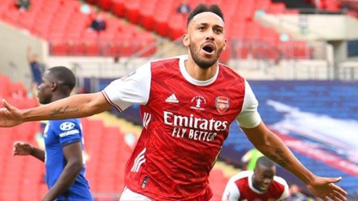 BURSA TRANSFER Liga Italia: AC Milan dan Juventus Rebutan Bomber ...