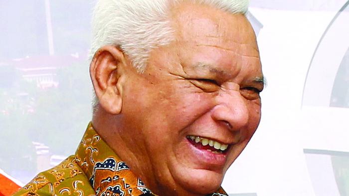 Momen Awang Faroek Ishak Sodorkan Peta ke Jokowi, Yakin Presiden Pilih ...