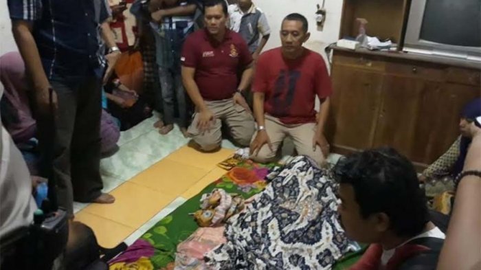 Tragis, Bocah 2 Tahun Tewas Setelah Dipukul Ayah Kandungnya - Tribunkaltim.co
