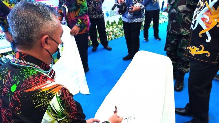 Gali Potensi Batik Khas Malinau Kaltara, Pengrajin Diminta Rajin ...