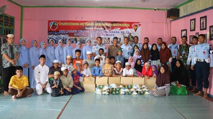 Peringati HUT Ke-73 POMAU, Satpom Lanud Dhomber Balikpapan Gelar Bakti Sosial, Kunjungi Panti ...