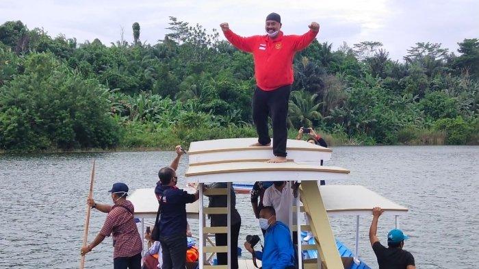 Taman Gubang Jadi Wisata Baru di Kukar, Arungi Danau dan Nikmati ...