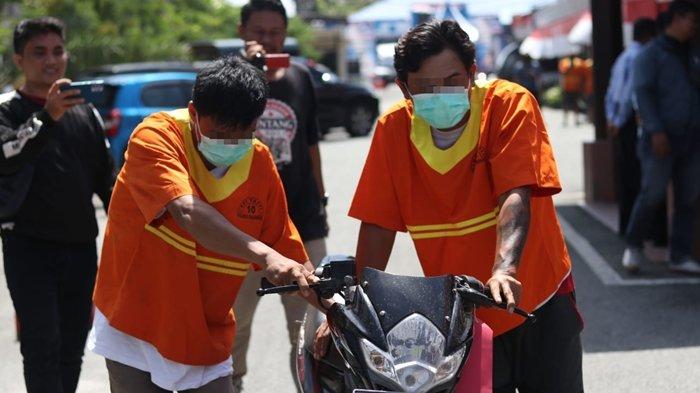 2 Pelaku Curanmor di Balikpapan Diringkus, 1 Orang Sempat Ingin Larikan ...