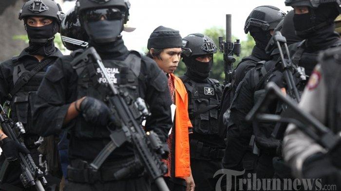 Viral Anggota Densus 88 Ditembak Senior di Bogor, Ini Pengertian dan ...