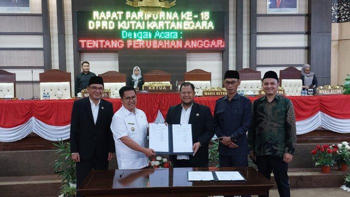 DPRD Kukar Sepakati APBD Perubahan 2022 di Kutai Kartanegara Rp 6,5 Triliun - Tribunkaltim.co