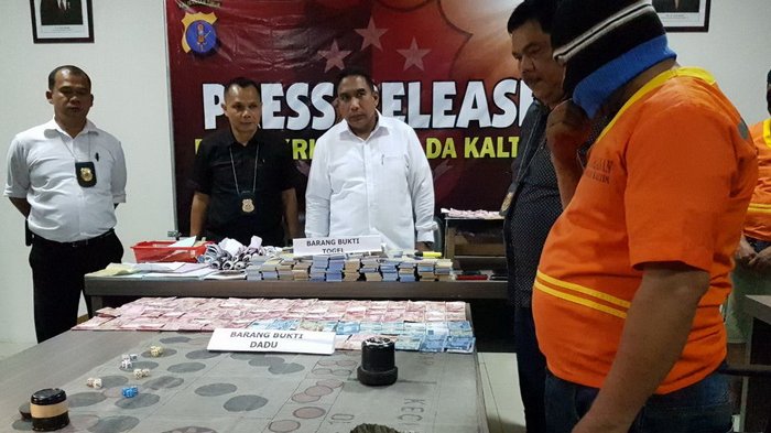 Judi Dadu Dalam Hutan di Samboja Digulung Polisi, Omsetnya Sampai Rp ...
