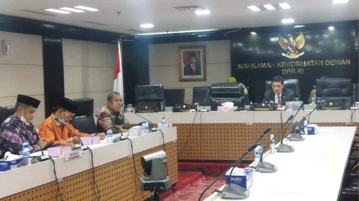 Selesaikan Masalah, BK DPRD Kukar Konsultasi ke Mahkamah Kehormatan Dewan DPR RI - Tribunkaltim.co