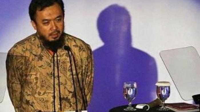 Pecahkan Rumus Matematika Helmholtz, Ilmuwan Indonesia Disanjung Dunia ...