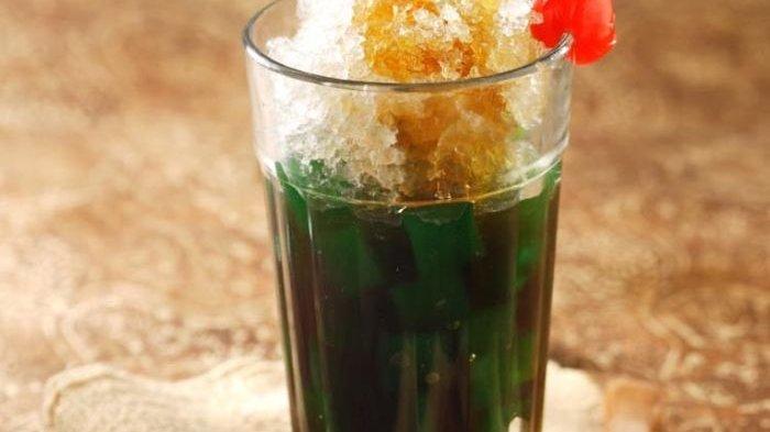 Resep Cara Bikin Es Gudir, Minuman Dingin Khas Kediri yang Menyegarkan ...