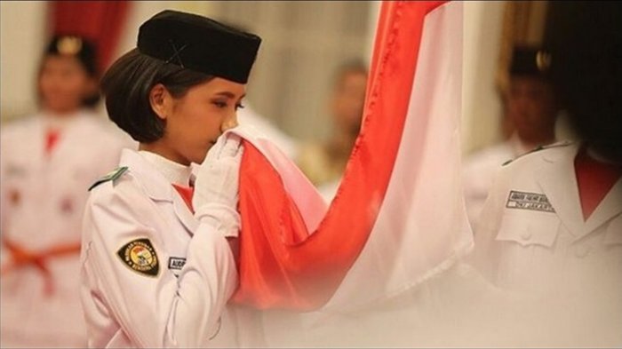 7 Fakta Terbaru Fariza Putri Salsabila, si Pembawa Bendera Pusaka, Idaman Para Cowok nih ...
