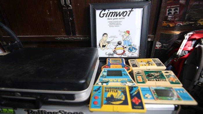 Perangkat Gimbot Me-recall Kenangan Masa Kecil Djeni Sang Kolektor ...