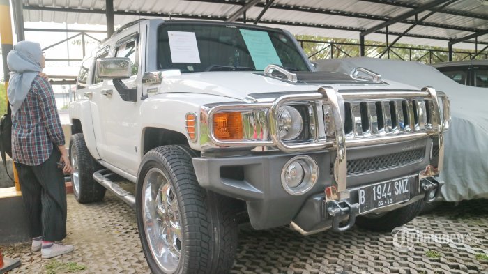 Ternyata Ini Alasan Pemilik Mobil Mewah Ganti Plat B Menjadi KT ...