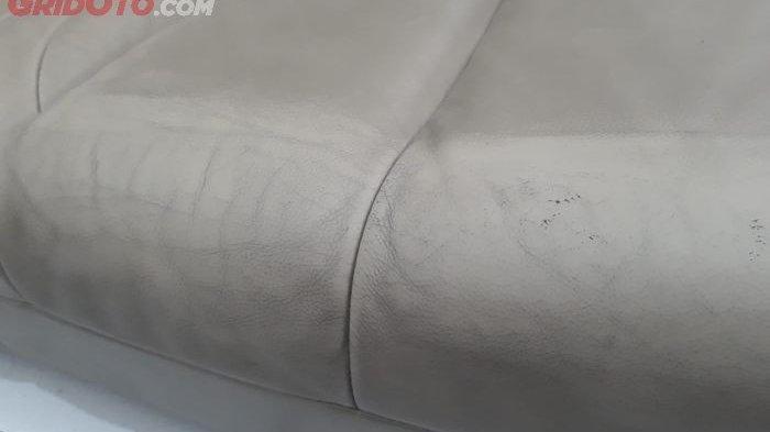 Kulit Jok Mobil Mengalami Retak-retak Sedikit? Enggak Perlu Ganti Baru ...