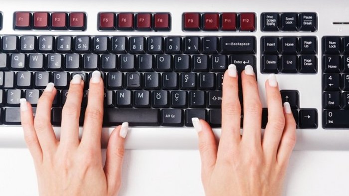 UNIK & LUCU! TERNYATA Ini Alasan dan Sejarah Huruf di Keyboard Komputer ...