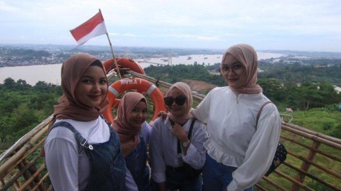 Menikmati Udara Segar dan Pemandangan Kota Samarinda dari Ketinggian ...