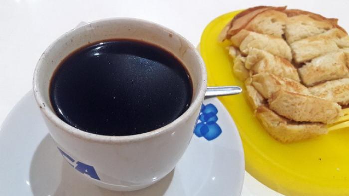 Bingung Mau Sarapan Apa Pagi Ini? Yuk Cobain Roti dan Kopi Khas Nam Min ... Bingung Mau Sarapan Apa Pagi Ini? Yuk Cobain Roti dan Kopi Khas Nam Min ...