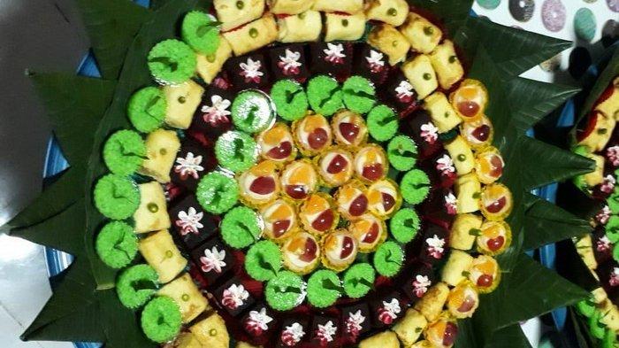 Snack Box & Kue Nampan Maim's Kitchen, Cobain Manisnya Kue Talam ...