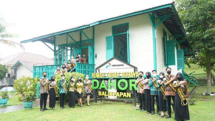Finalis Putra Putri Kebudayaan Balikpapan Wisata ke Rumah Dahor, Kenali Sejarah Minyak ...