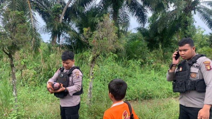 Polisi Bentuk Tim Pencari Pelaku Pembuang Bayi di Perumahan Keledang ...