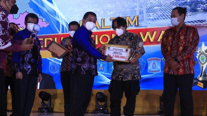 Raih Penghargaan Kaltim Education Award 2021, Tribun Kaltim Terus Berinovasi yang Terbaik ...
