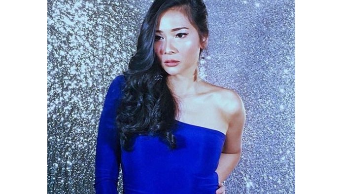 Tercyduk. . . Mey Chan Berpelukan dengan Pria Indonesia, Netizen: Udah ...