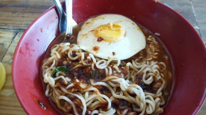 Rekomendasi Mi Enak di Kota Bogor, Ada Mie Nampol, Mi Instan yang ...