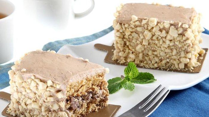 Cara Bikin Moka Nougat Cake Super Enak, Camilan Nikmat Saat Malam ...